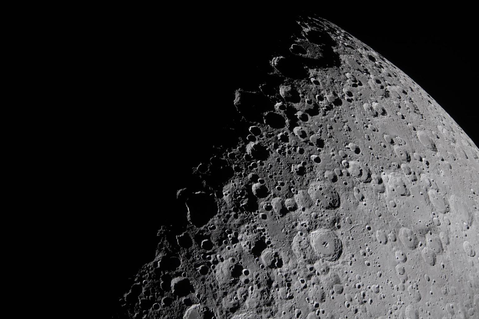 16 inspiring Artemis II photos that'll make you feel like a tiny ...