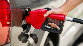 It's illegal to pump your own gas in New Jersey. But why? | Popular Science
