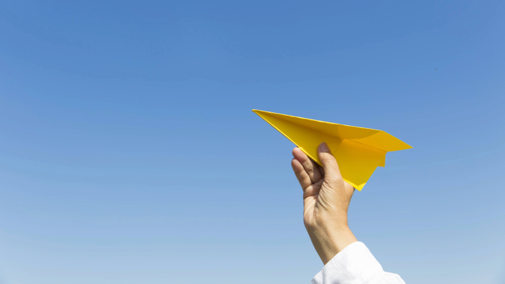 It’s National Paper Airplane Day: How to make a NASA-approved plane ...