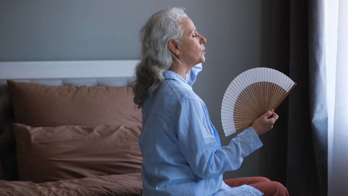 What happens inside your body during a hot flash | Popular Science